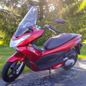 Honda PCX Padded Black Seat Cover – Cheeky Seats Scooter Seat Covers